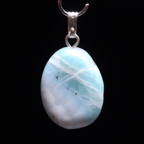Larimar hanger met oogje - Koop ze bij Blije Boeddha edelstenen