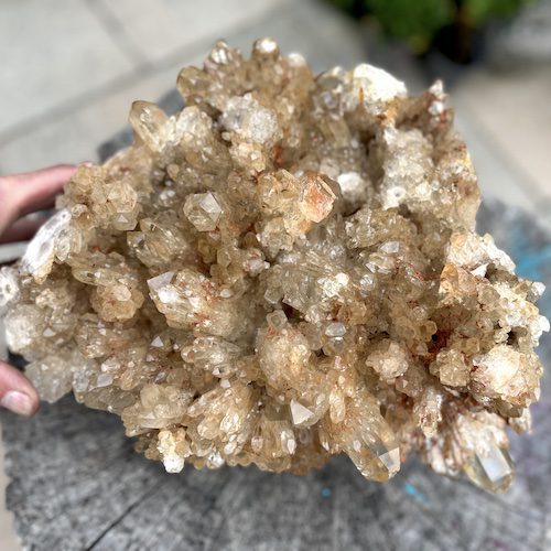 Natuurlijke citrien cluster XL - Koop ze bij Blije Boeddha edelstenen